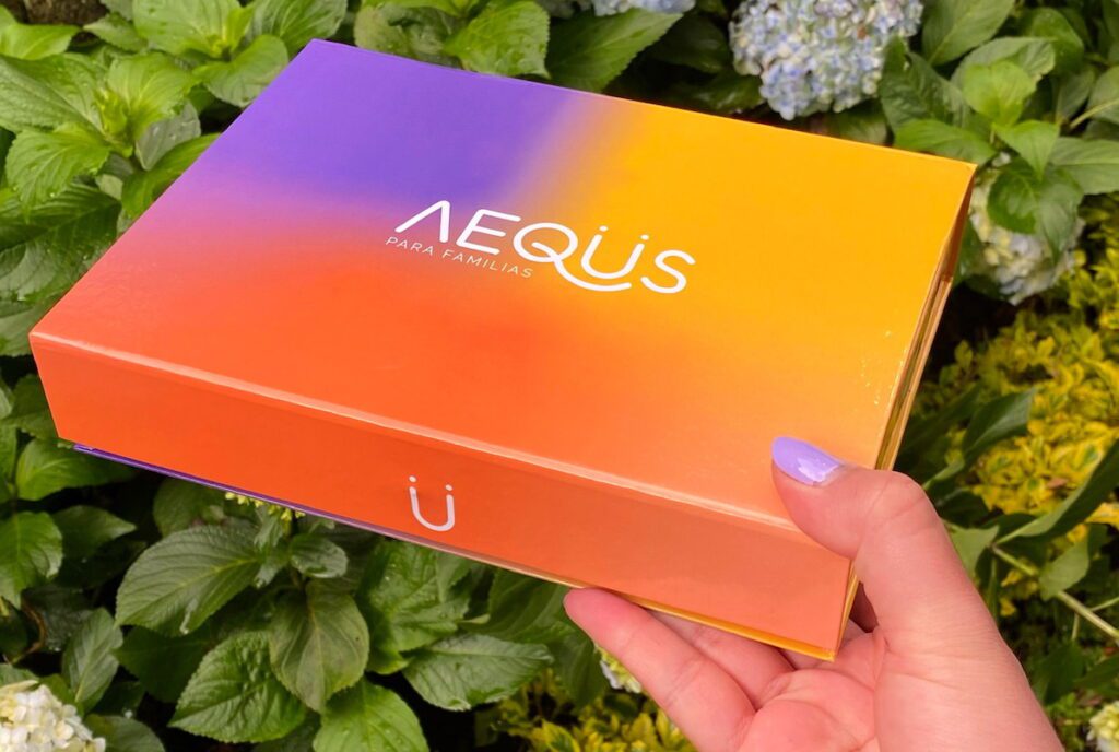 Aequs: una marca colombiana de juegos para la amistad, el amor y la familia